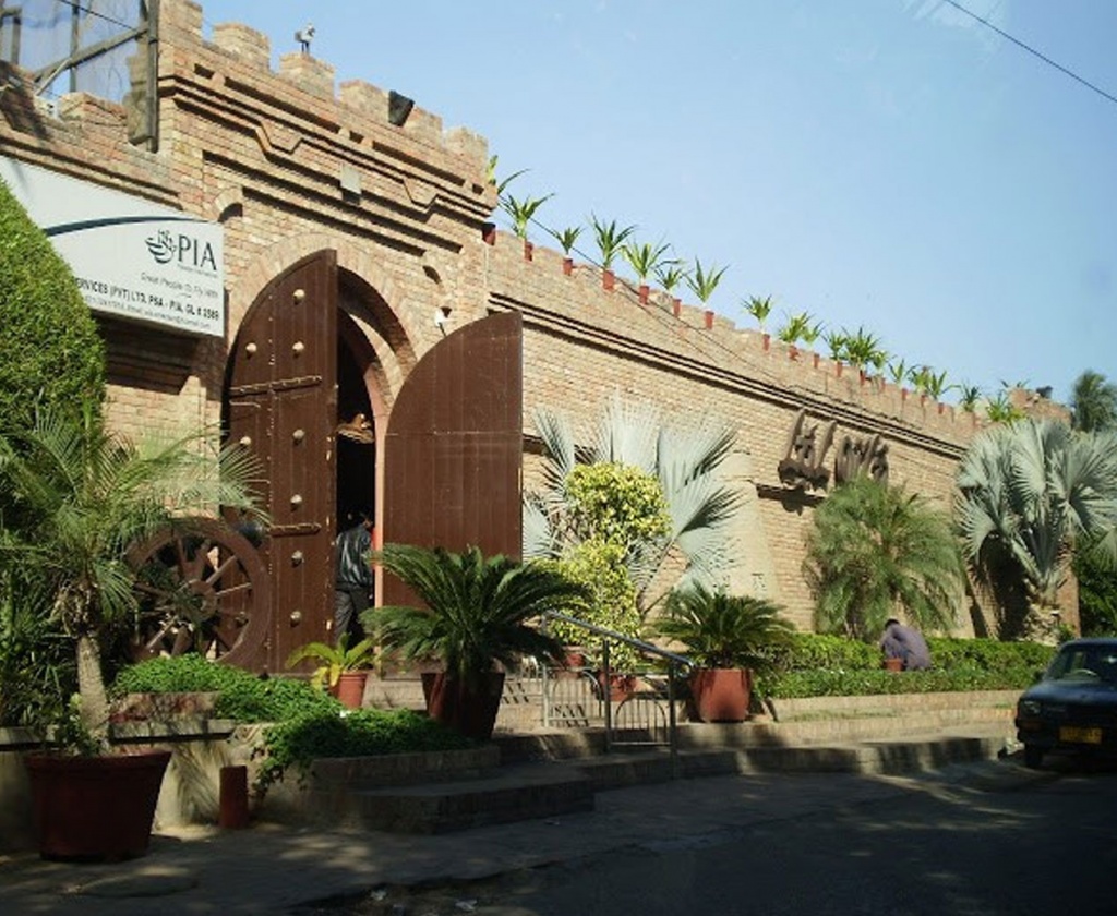 Brides & You | Restaurant Review: LAL QILA-Food to drool over